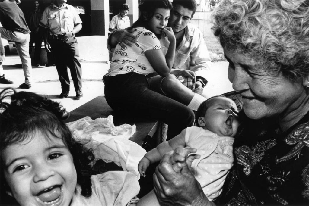 How Edgar Bolaños Became Shy Boy in El Salvador - Donna DeCesare