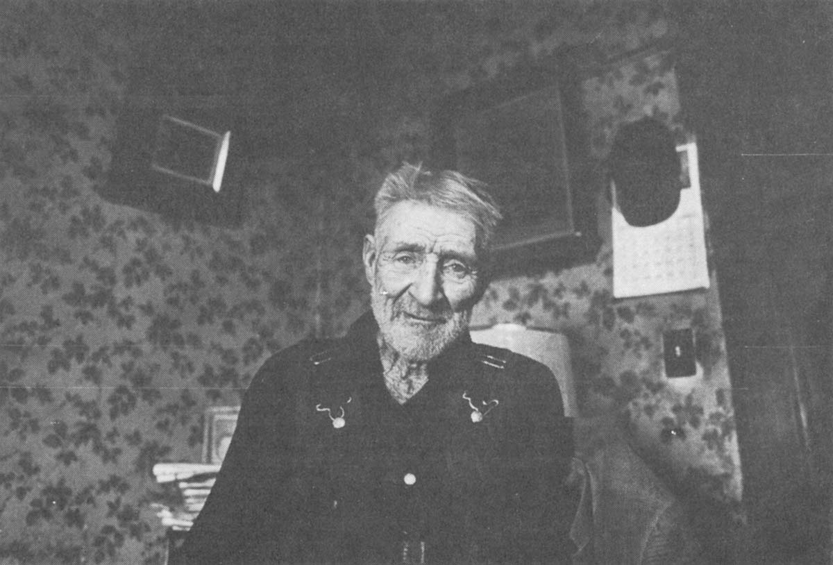 New Burlington, Ohio: When a Town DiesSummer - John Baskin