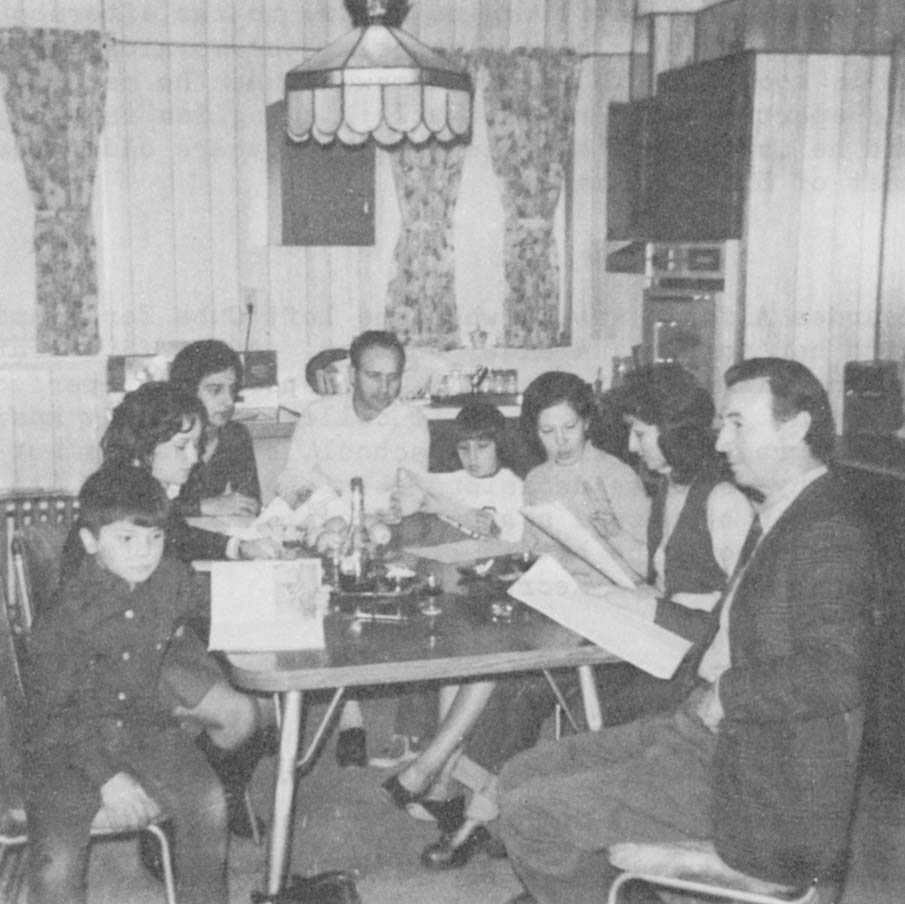 Immigrants and Schools (Part I)Old Myths and Modern Realities - Susan ...